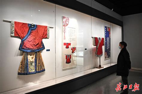 博物馆里赏传统服饰之美 图集 武汉热线
