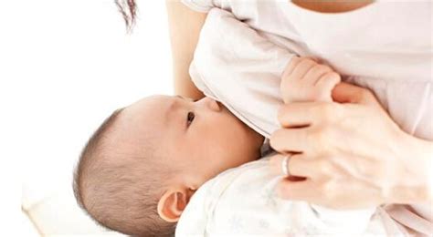 早产儿如何进行母乳喂养如何转换配方奶