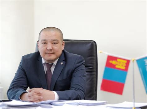 Хүний эрхийн Үндэсний Комиссын дарга Ж Хунанг ажлаас нь чөлөөлжээ Isee Mn