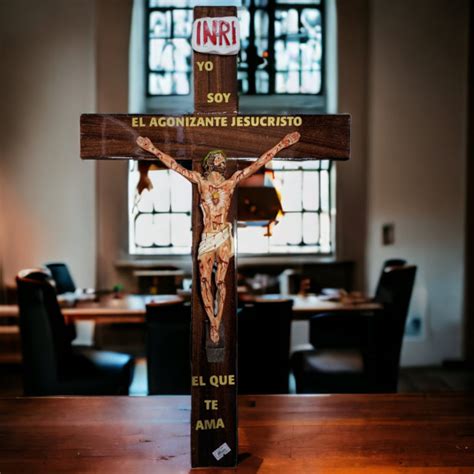 Crucifijo Yo Soy El Agonizante Jesucristo 15