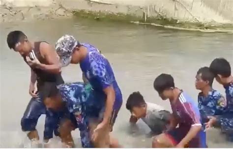 ဘင်္ဂလားဒေ့ရှ်သို့ နယ်ခြားစောင့်တပ်ဖွဲ့ဝင် နောက်ထပ် ၆၃ ဦး ထပ်မံဝင်ရောက်ခိုလှုံလာသဖြင့် အရေအတွက