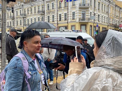 «Ми просимо не чіпати нас та мати рівні з усіма права у Києві пройшов Марш рівності ФОТО та