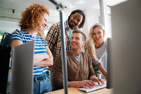 Premium Photo Programmers Working In A Software Developing Company Office