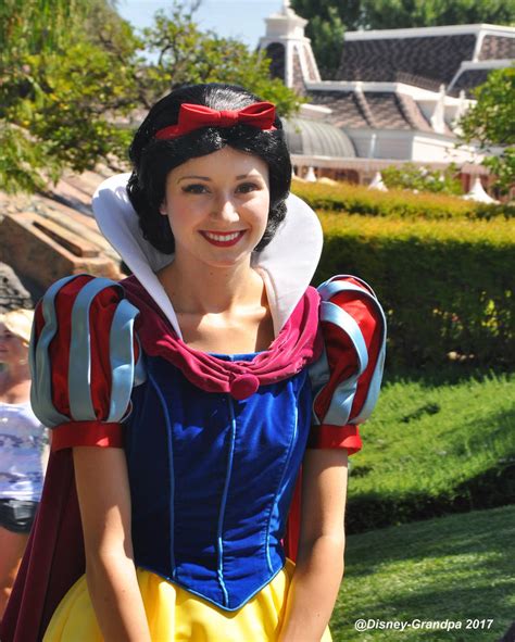 Cosplay Of Snow White 4 By Alexandregrondin On Deviantart