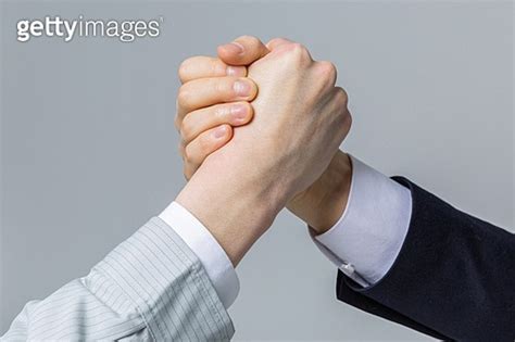 한국인 건설업 산업 팀워크 파트너십 팀워크 함께함 컨셉 협력 협력 컨셉 팀워크 협력 합의 컨셉 건축 계약 단결 함께함 신뢰