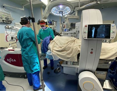 Christine Bayer On Linkedin Did You Know That The Brainlab Mobile Imaging Robot Loop X Can Be