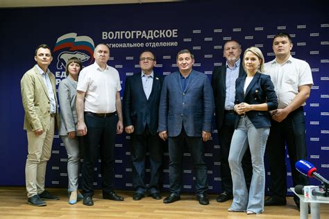 Дмитрий Медведев поздравил Андрея Бочарова с предварительными результатами выборов