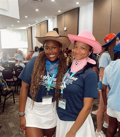 Garyn Bevels Garynariel • Instagram Photos And Videos