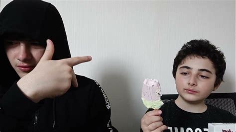 თორნიკე და ანდრია სინჯავენ ტკბილეულს Youtube