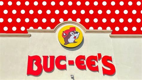 7 Buc Ees Items Shoppers Say Are Cant Miss