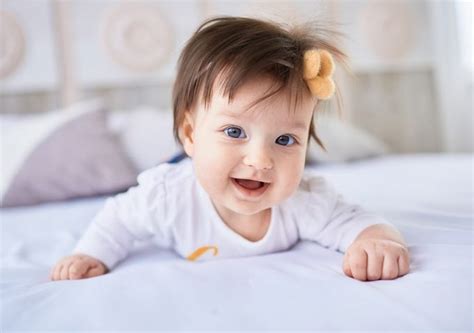 Идеи за Подаръци за Дете на 1 Годинка Happy Ts