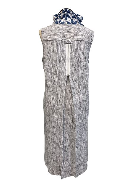 Crinkle Crepe Floral Midi Dress Cloister Collection
