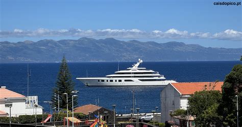 Cais Do Pico Megaiate Aquarius Visita O Cais Do Pico