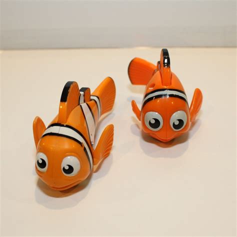 Complete Set Finding Nemo Toys Mcdonalds Happy Meal Toys From 2003