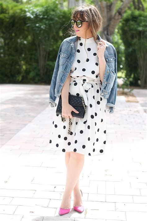 15 Trendy Ways To Wear Polka Dots This Spring Styleoholic