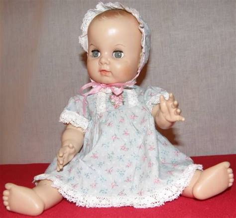 Best Images About Uneeda Dolls On Pinterest Vinyls Christmas Outfits And Widow S Peak