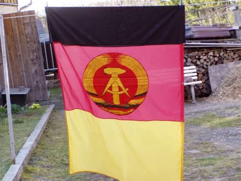 Ddr Fahne 215 X 128 Meter Original Flagge Mastfahne Dederon
