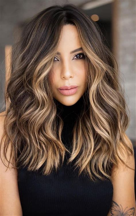 52 Stunning Shoulder Length Haircuts With Layers For Women In 2023