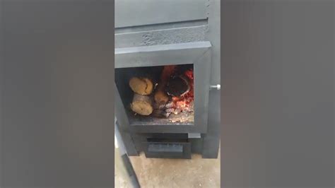 Буржуйка со стеклом от сковородки - YouTube