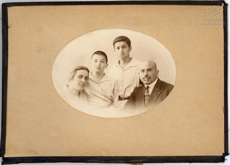 Iverieli გრიგოლ გიორგაძე ოჯახთან ერთად