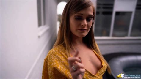 Stunning Babe Eporner