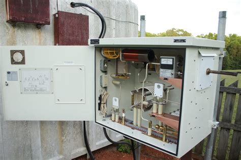 Antenna Tuning Unit For Medium Wave Broadcasting