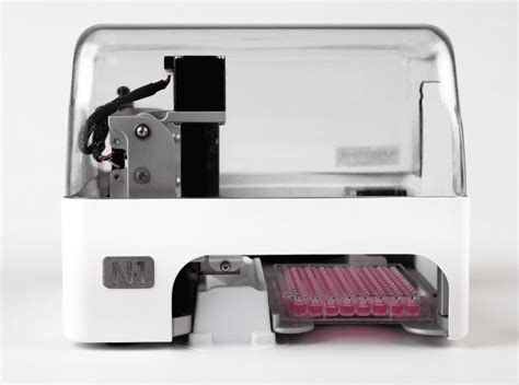 Nanocellect Benchtop Microfluidic Cell Sorter
