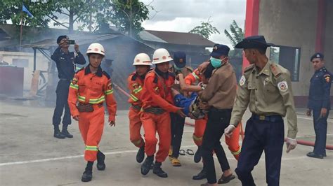 တနိုင်းမြို့၌ ၇၆ နှစ်မြောက် မြန်မာနိုင်ငံမီးသတ်တပ်ဖွဲ့နေ့ အခမ်းအနားကျင်းပ Information And