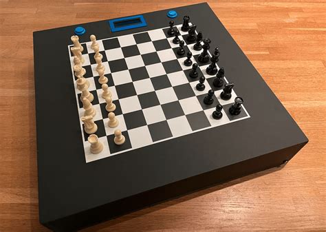 This Special Chessboard Brings Digital Opponents Into The Physical