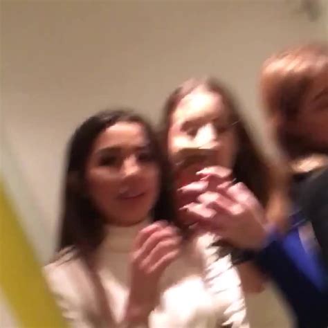 Drunk Bathroom Tunes D Coub The Biggest Video Meme Platform