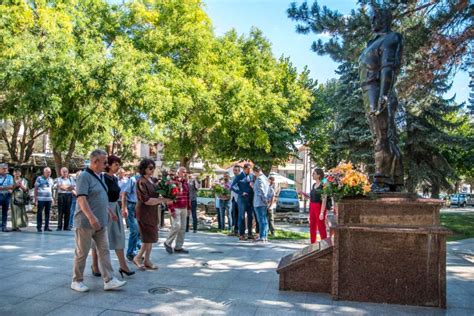 Одбележување на 80 години од смртта на македонскиот херој Стив Наумов вечна му слава R Mkd