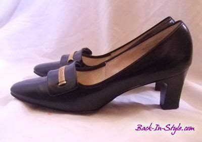 Vintage 1960s Pilgram Pumps Only 10 At 10