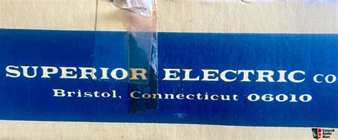 Superior Electric 5 Way Binding Posts Gold Plated Banana Plugs Photo