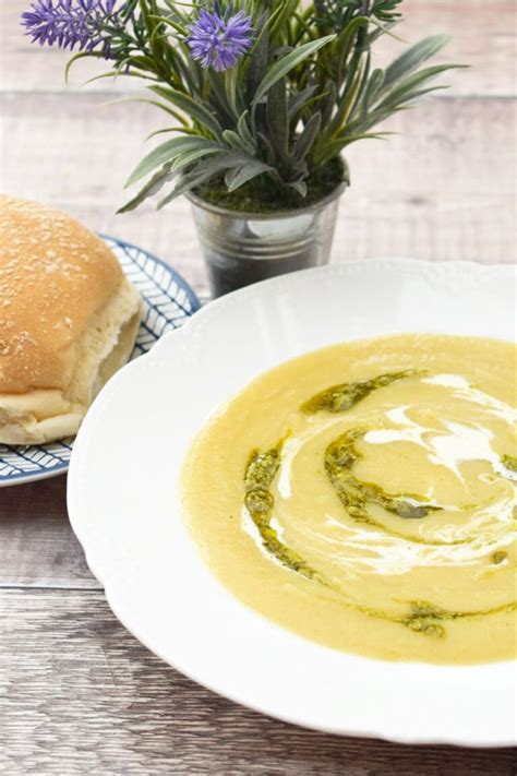 Creamy Vegan Parsnip Soup With Apple Uk