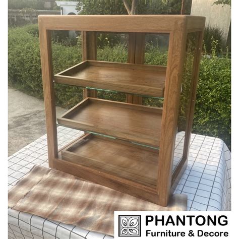 ฟรีถาดไม้3ใบ ตู้โชว์สินค้าไม้สัก 30x50x60 บานเปิดตู้ขนม ตู้โชว์ขนมชั้นวางขนม ตู้วางขนม ตู้ไม้