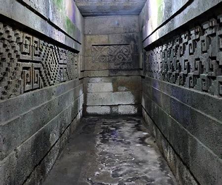 Mitla La Ciudad De Los Muertos
