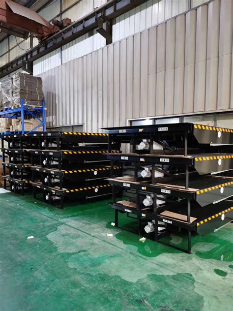 Stationary Dock Leveler For Warehouse Loading Dock And Loading Platform