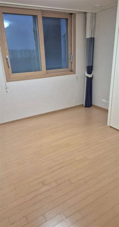 정말 여러군데 비교하고 가장 깔끔하게 상담해주고 친절하시고 가격도 합리적이라 요청드렸는데 정말 세심하게 해주시고 검수 때 추가 요청사항도 다 들어주시고 정말 추천합니다