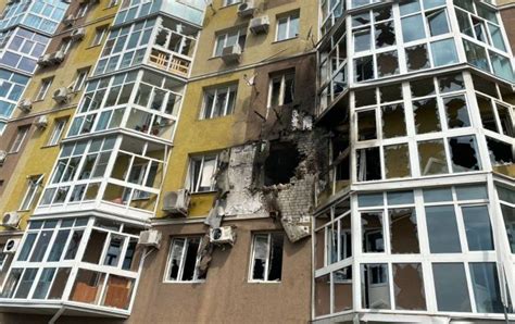 У Воронежі дрон врізався в житловий будинок є постраждалі