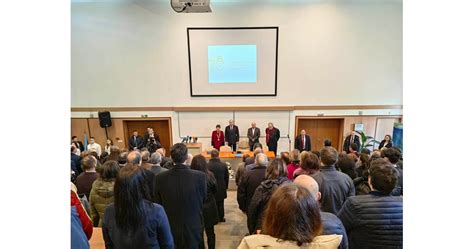 Радев Кризите разкриха редица зависимости и проблеми в индустрията на България