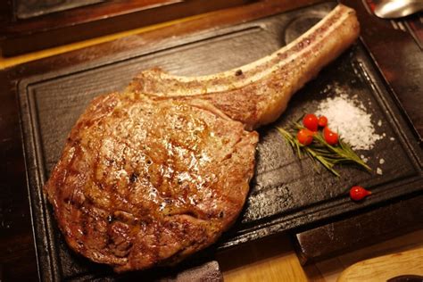 ★강추★ 아웃백 신메뉴 프리미엄 토마호크 스테이크 리얼 후기 네이버 블로그