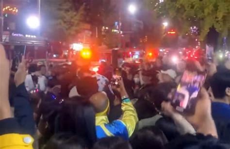 응급차 막고 춤춘 사람들 클럽 전광판엔 ‘압사 ㄴㄴ 즐겁게 놀자