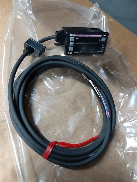 Keyence Ap 13s 0 10 Bar Pressure Meter Otomazone