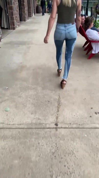 Wetting While Walking In Public Area Thisvid Com