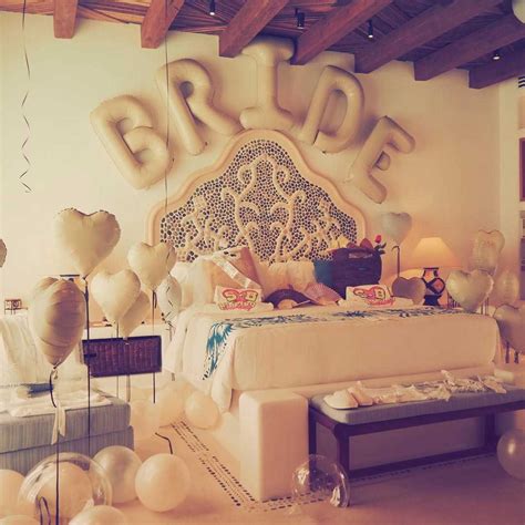 Selena Gomez Shares Photos From Her Bachelorette Getaway In Cabo