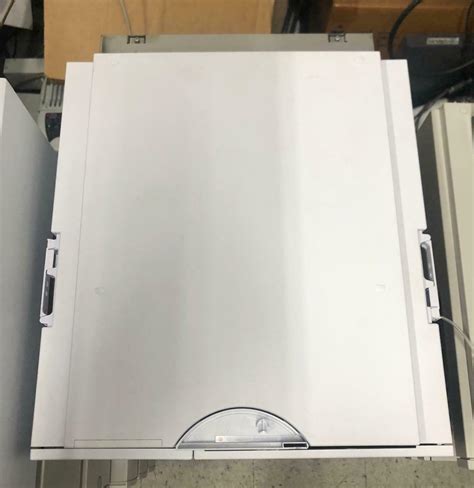 Agilent 1260 G5668a Bio Multisampler And Agilent 1260 G5654a Bio Inert