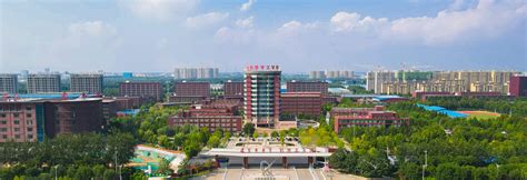 走进华宇 山东华宇工学院