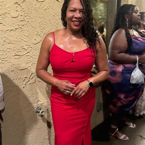 Girl Ntrigue Grl • Threads Say More