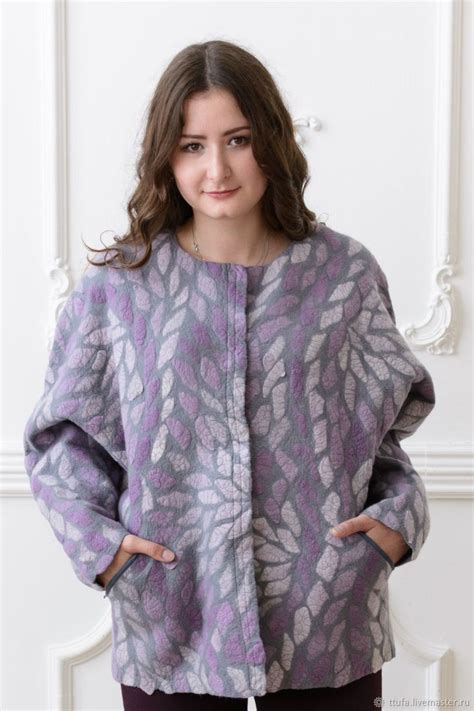 Купить или заказать Куртка валяная Дерево жизни в интернет магазине на Ярмарке Мастеров С