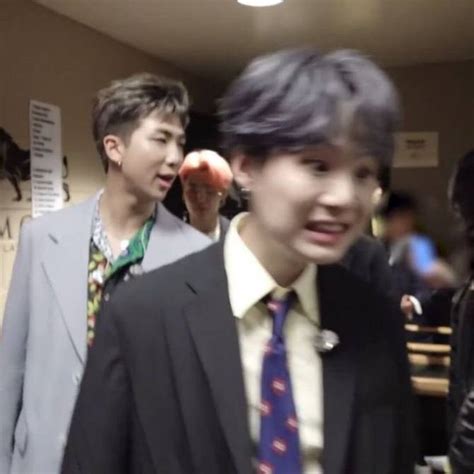 Bts Community Posts 윤기오빠 어디에 있어요 당신이 너무 보고 싶어요 ㅠㅠㅠ